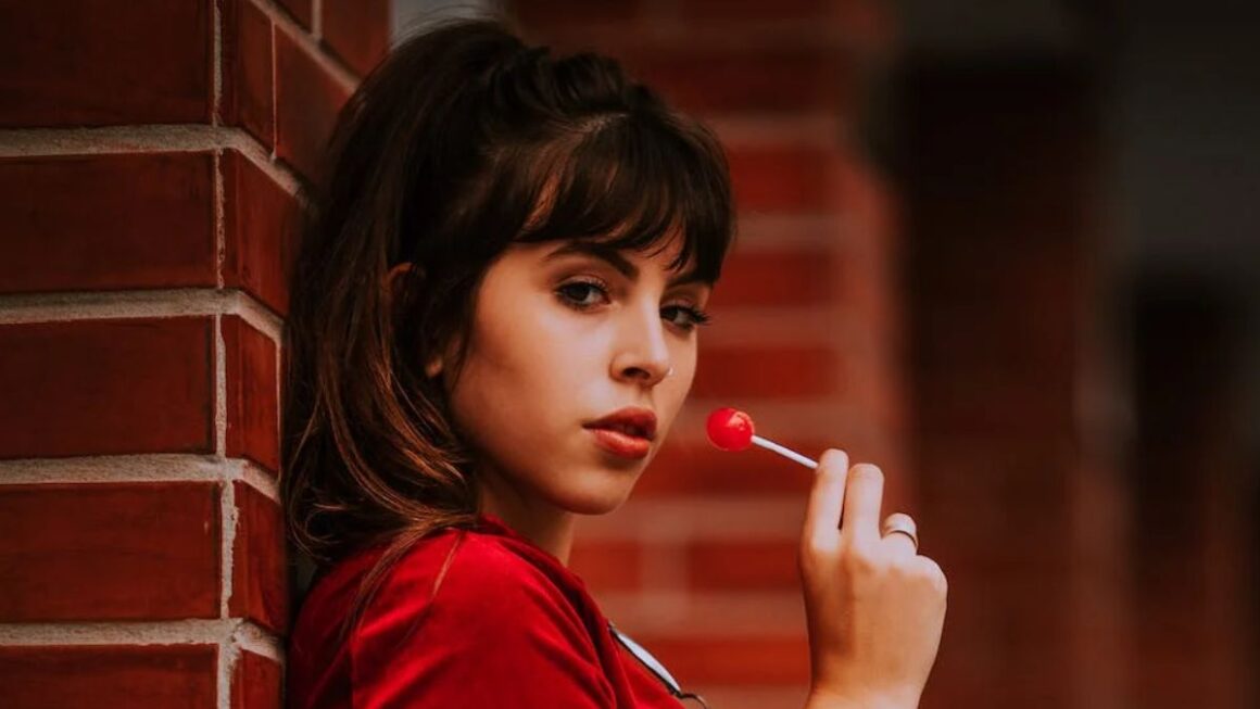 Enchanting History and Fun Facts About Lollipops - Added Facts